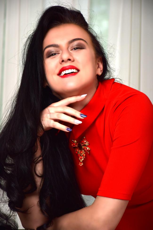 Alina 26 - Girl from Kiev, Ukraine | Meets.com